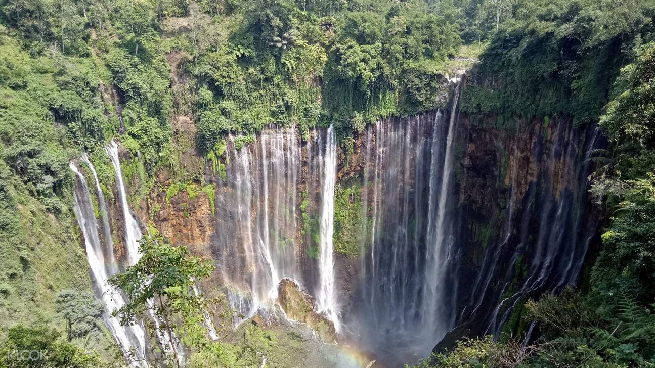Tumpak Sewu Waterfall and Rainbow Village Private Tour